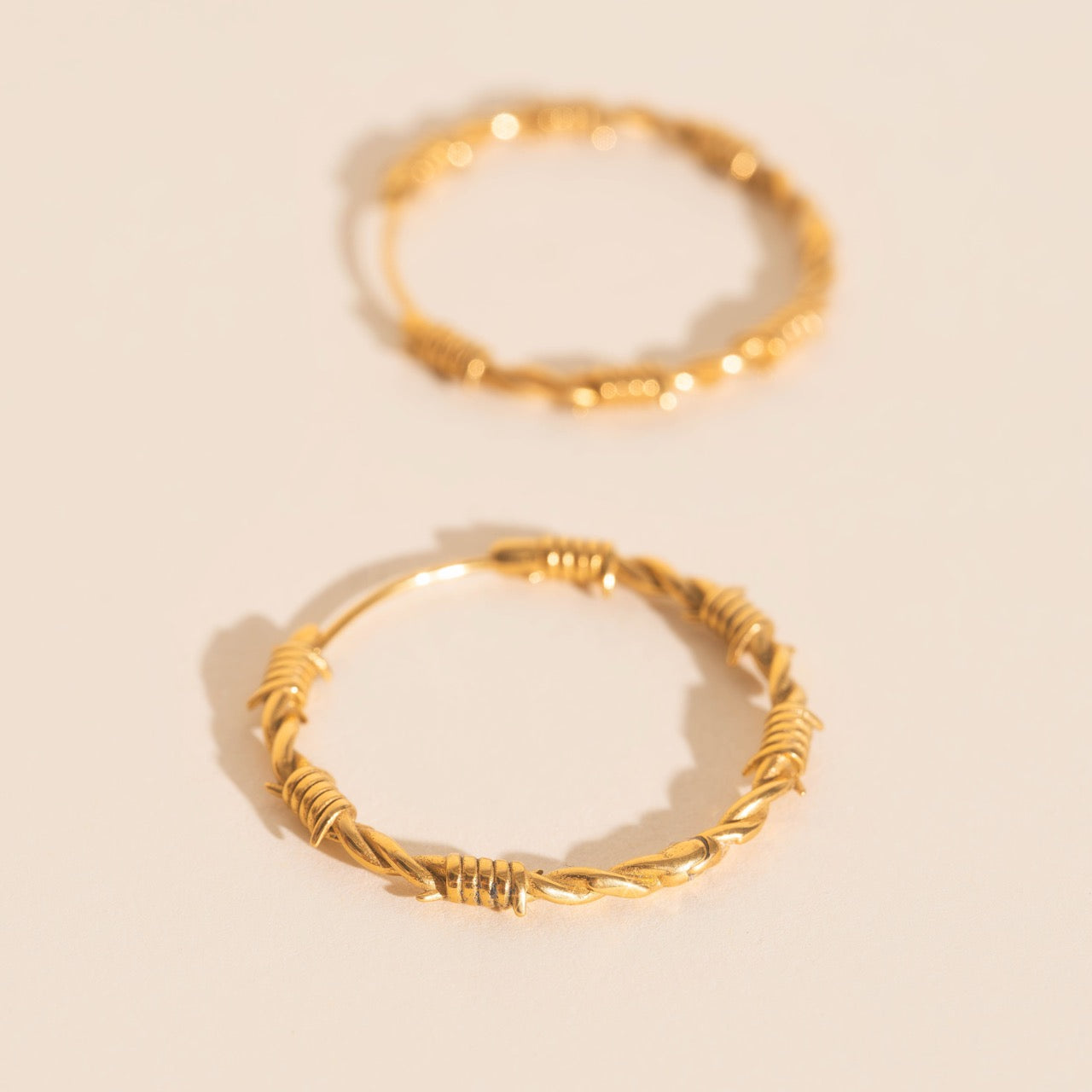 Barbed Wire Huggie Hoop Earrings – Oh Clementine